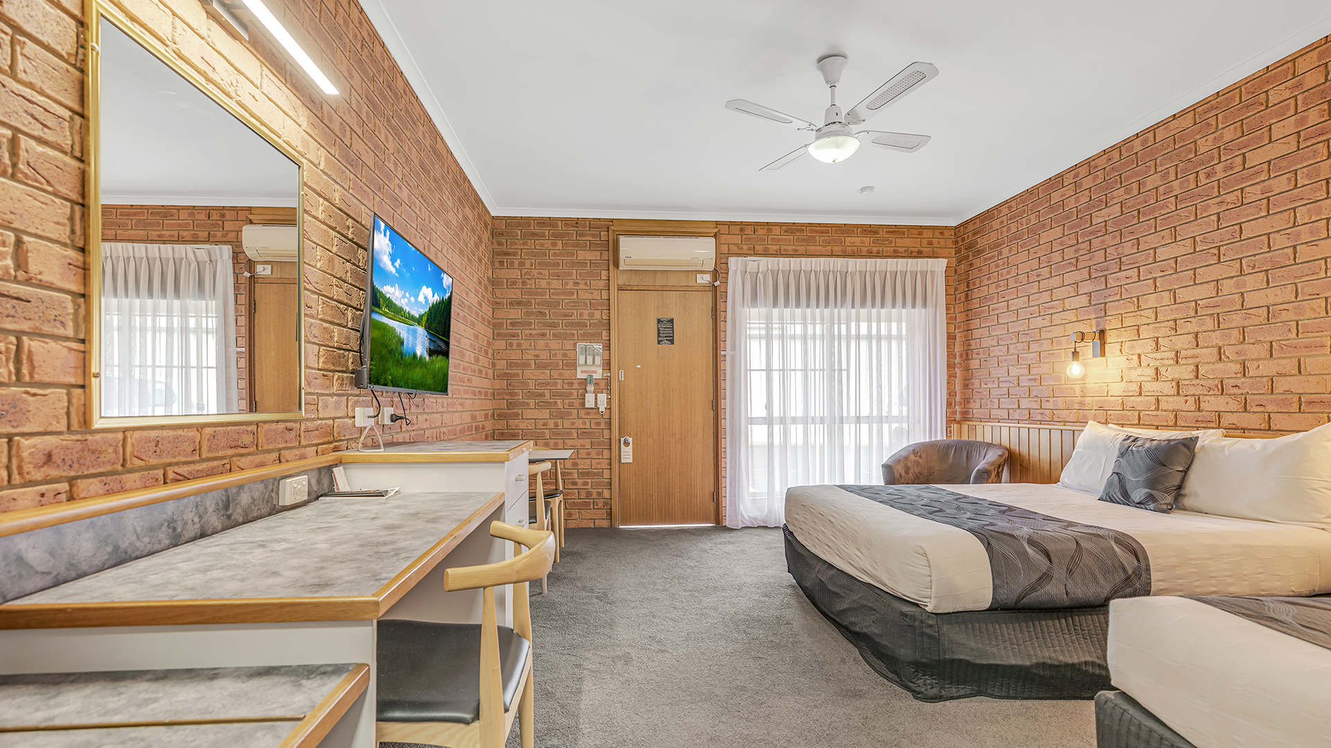 Golden River Motor Inn