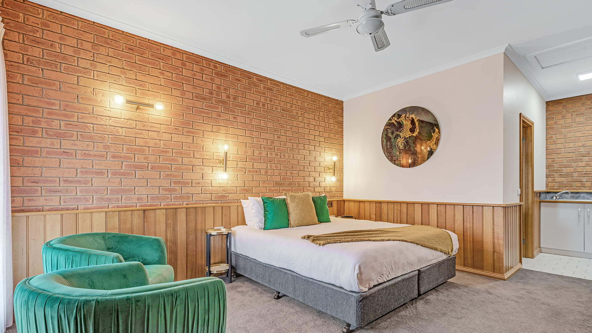 Golden River Motor Inn